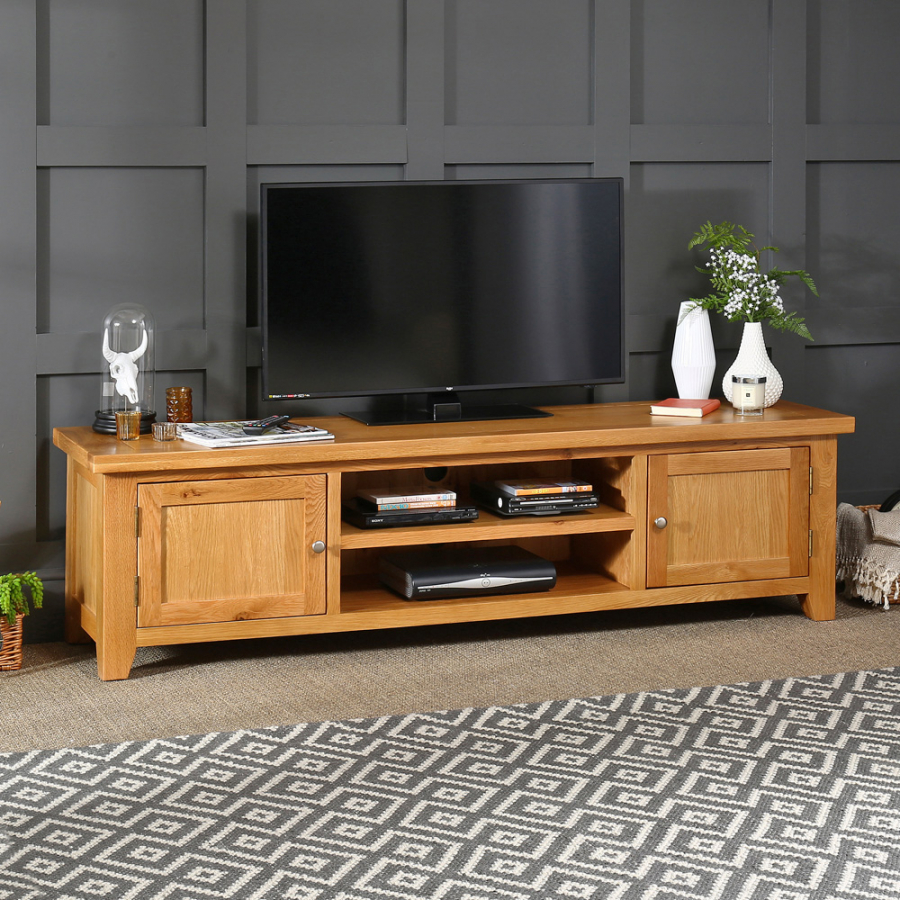 Cheshire Oak Large Widescreen TV Stand Unit - Up to 80" TV Size | The ...