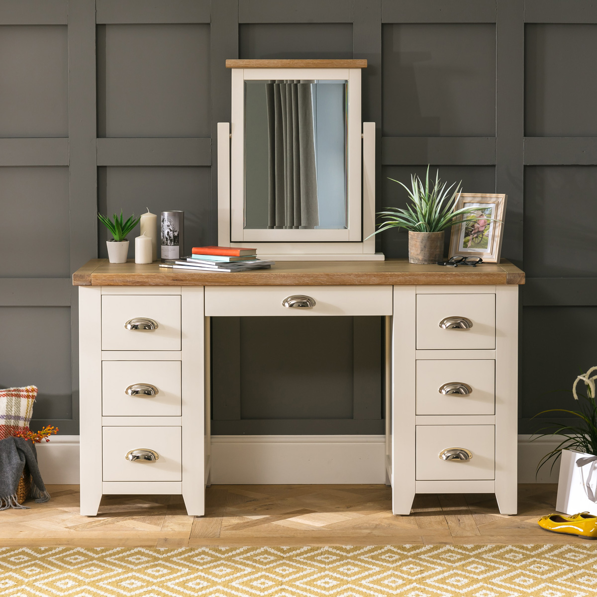Cheshire Cream Twin Pedestal Dressing Table with Mirror Set | The ...