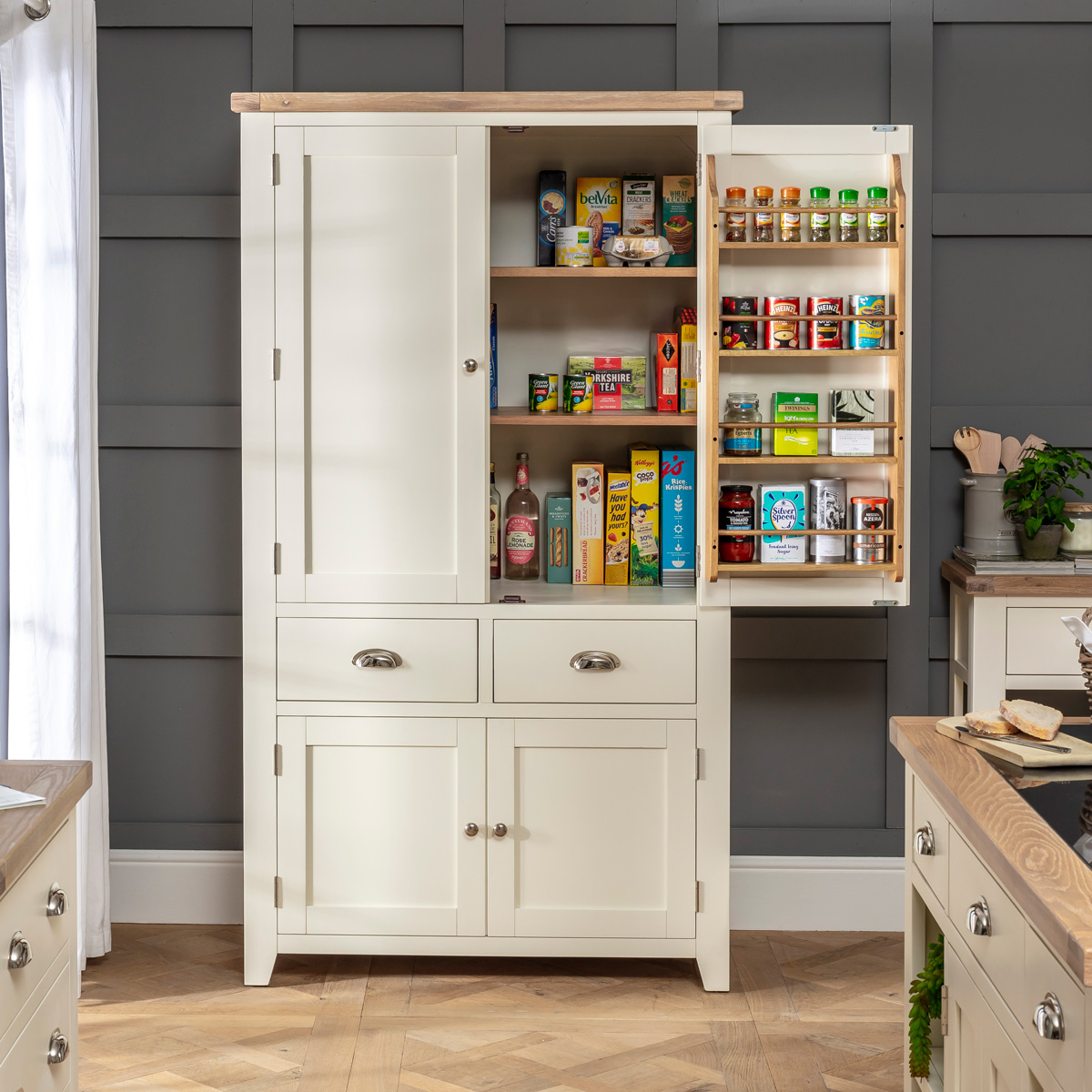 Free standing cupboard kitchen store