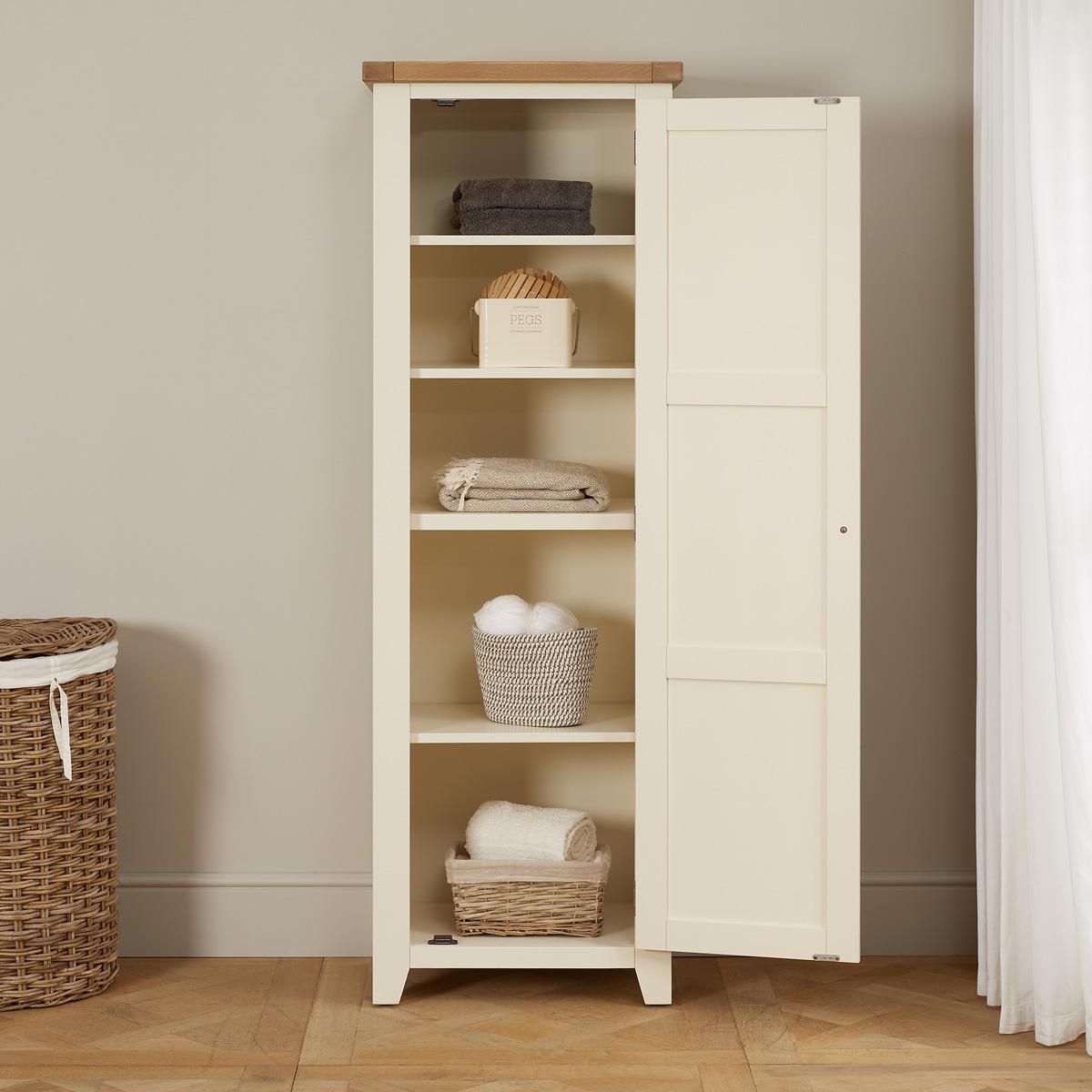 Cheshire Cream Painted Single Shaker Linen Storage Cupboard The Furniture Market